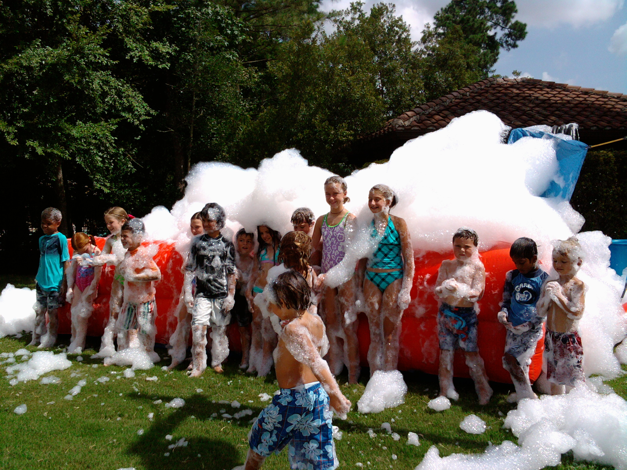 Kid Foam Party Houston - Birthday Foam Parties- Rent Foam Machine